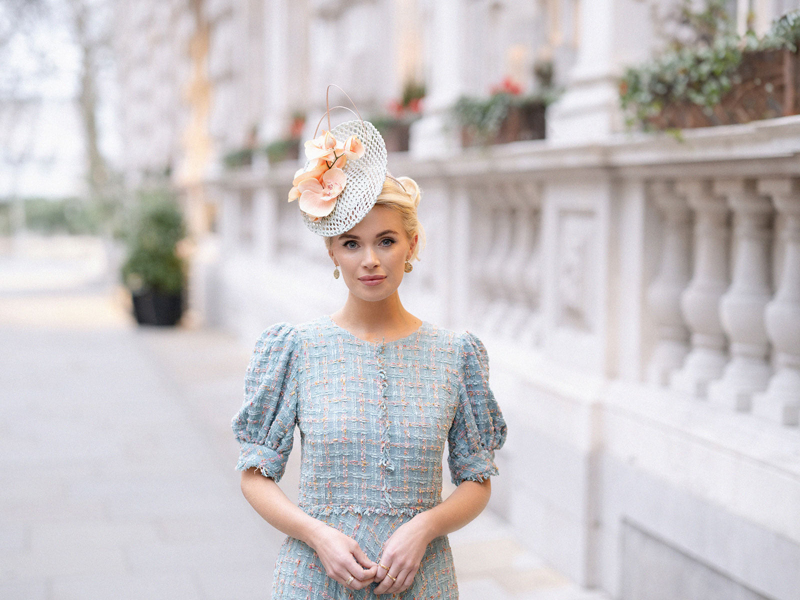 Saucer Hat | Black Disc Hat | Saucer Hatinator | Vivien Sheriff